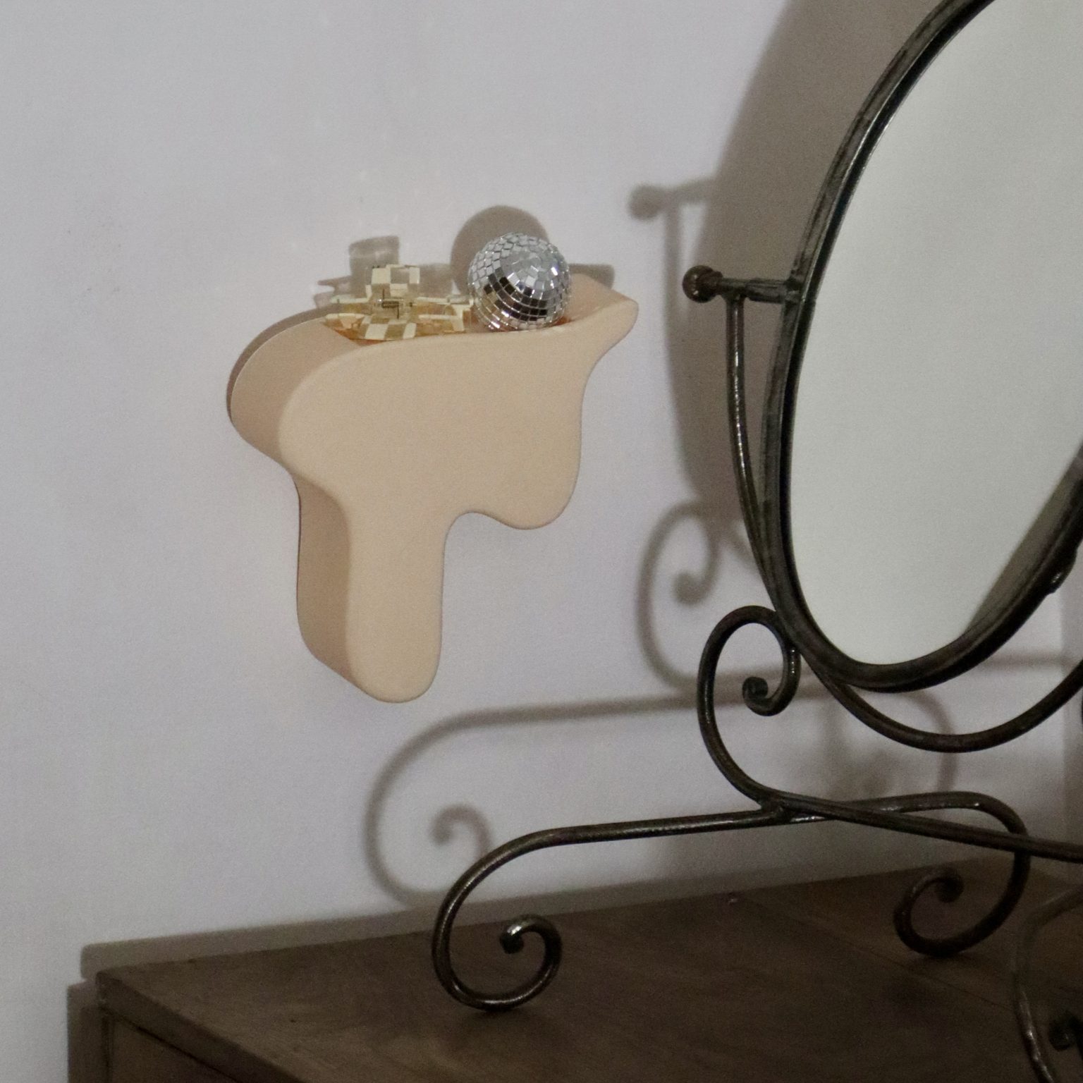 Goop Shelf - Sofiest Designs