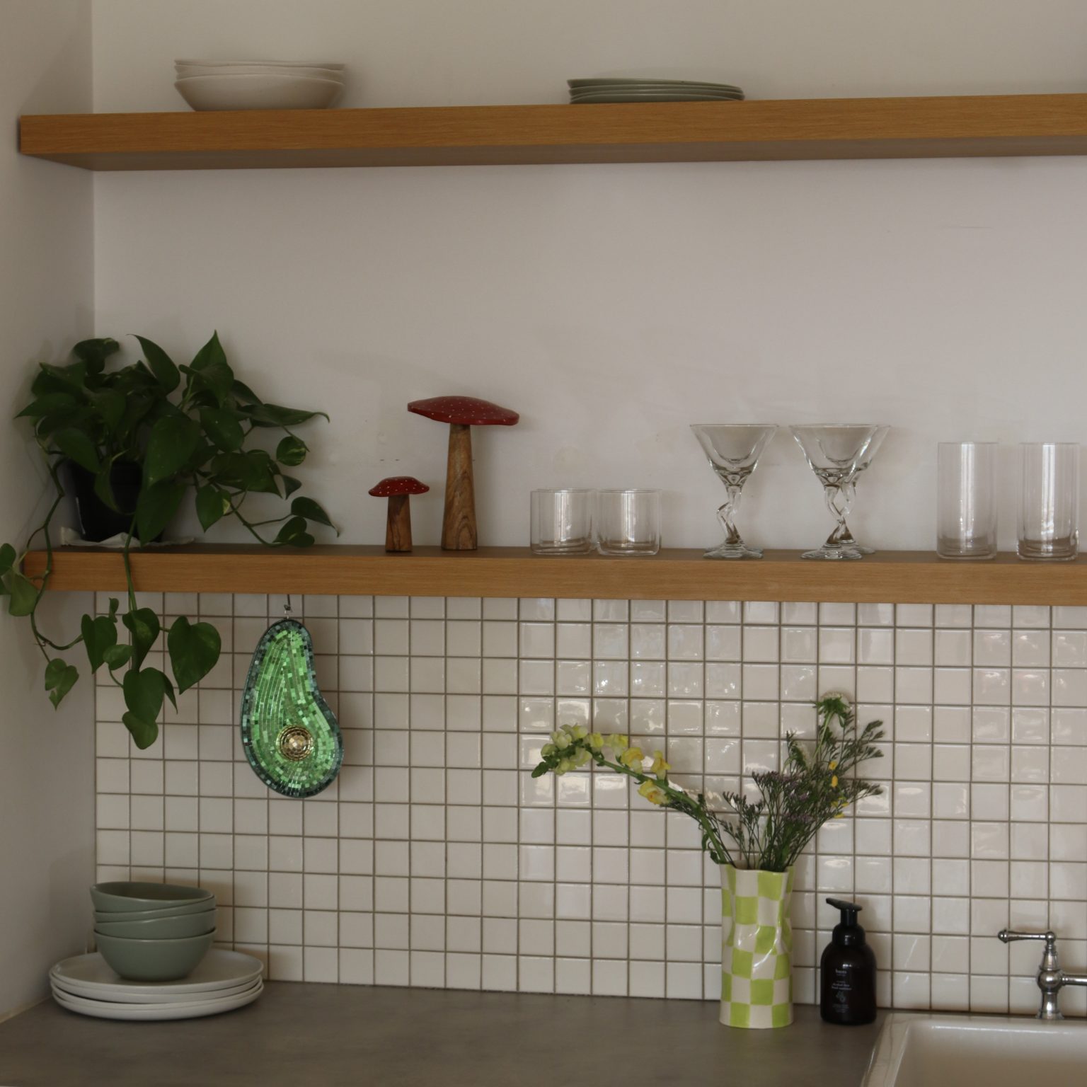 Disco Avocado - Sofiest Designs