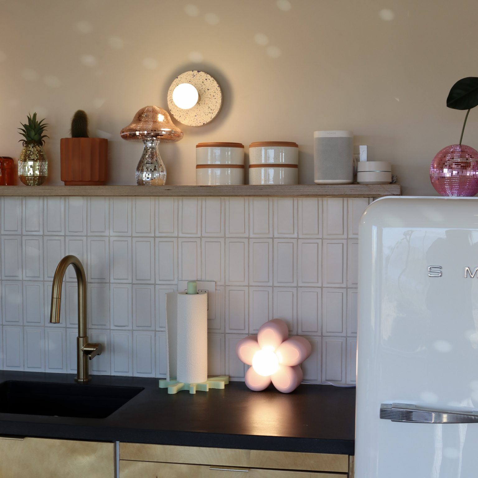 The Daisy Lamp - Sofiest Designs